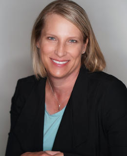 Laurie Hiemstra | UCalgary Profiles | University of Calgary