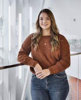 Amber Holmes | UCalgary Profiles | University of Calgary